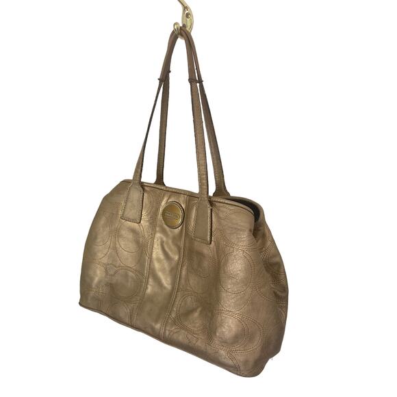 Coach | Bags | Coach H193f18879 Signature Kiss Lock Metallic Gold ...